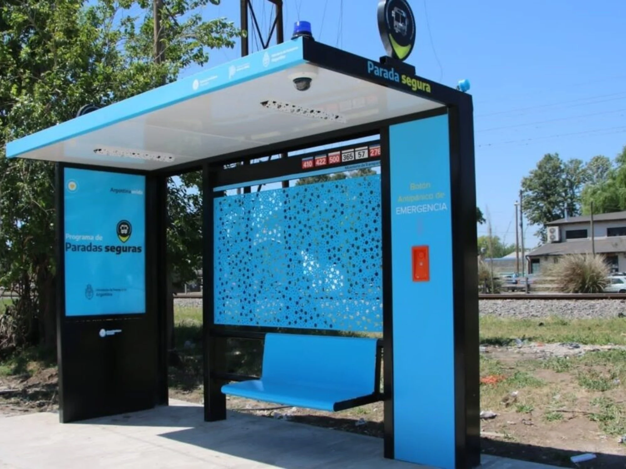 Instalan más de 2.000 paradas seguras para transporte público en la ...